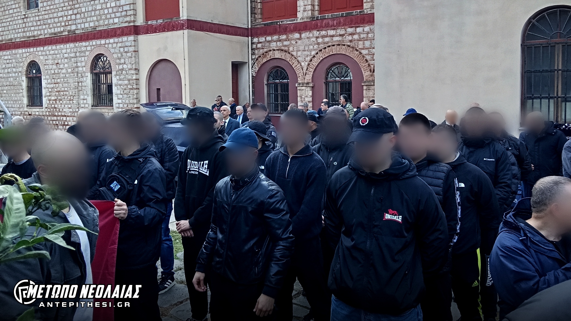 Δυναμική παρουσία της Χρυσής Αυγής και φέτος στο Σύνταγμα Μακρυγιάννη ...